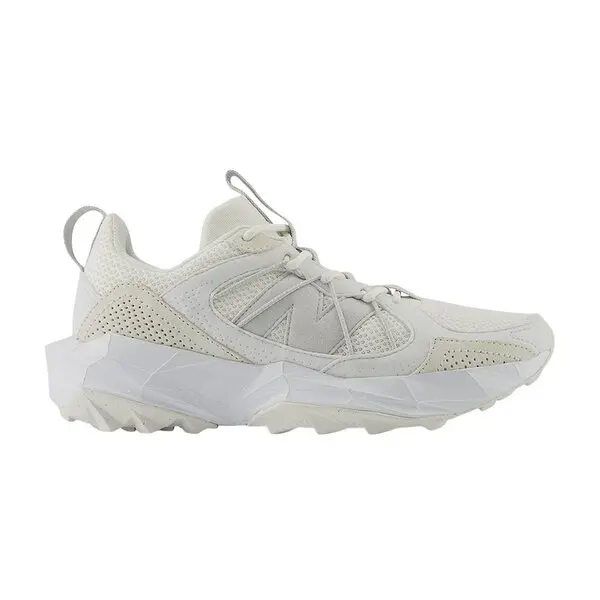 NEW BALANCE Wmns Tektrel Wide