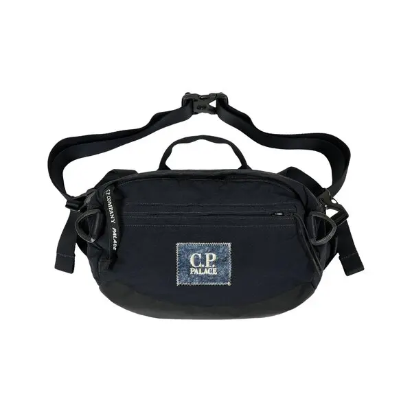 PALACE Plain Paper Touch Shoulder Bag