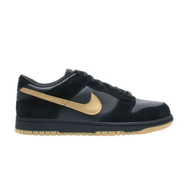 Nike Dunk Low Sneakers