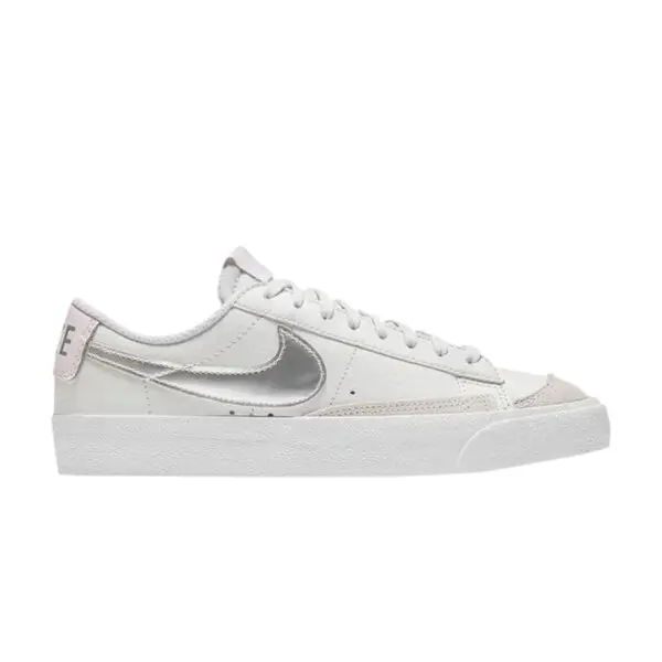 Nike Blazer Low '77 Gs Sneakers