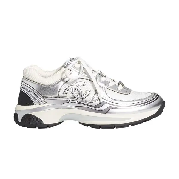 Chanel Cc Logo Sneakers - White