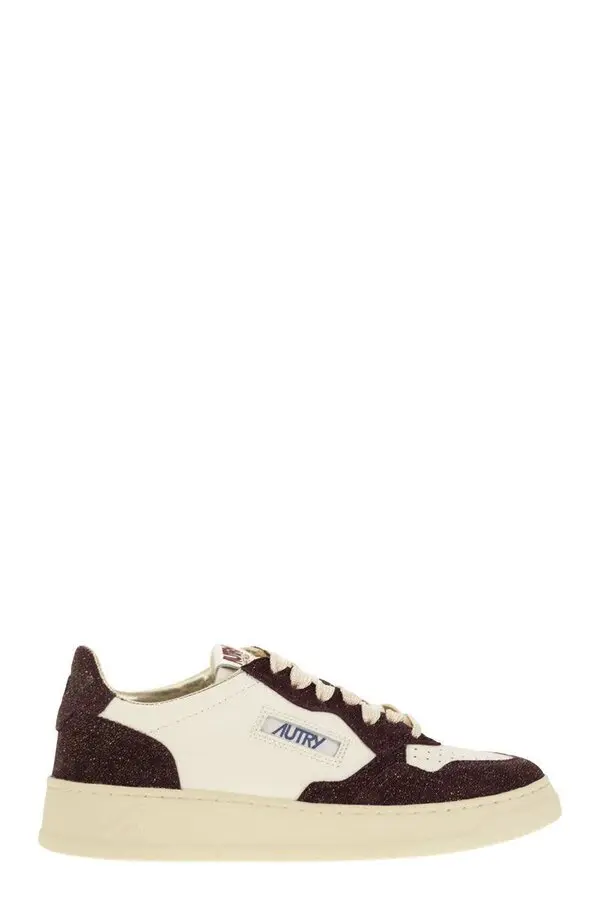 AUTRY Medalist Low Top Sneakers - White/bordeaux