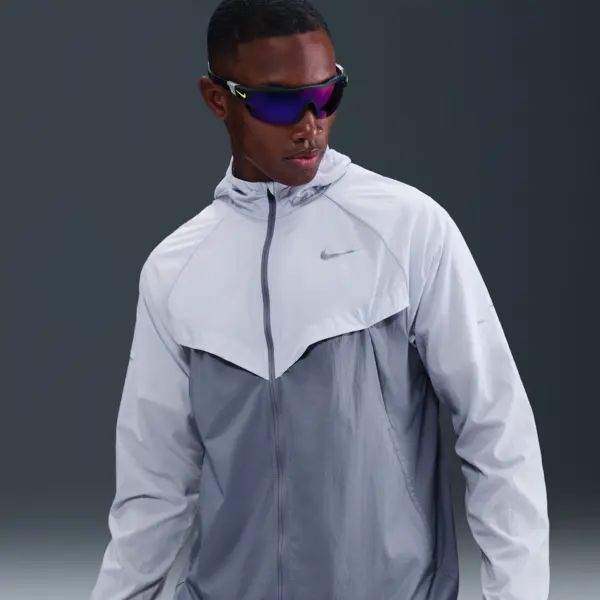 Nike Stride Repel Uv Running Jacket - Grey