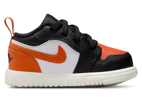 JORDAN 1 Low Alt Sneakers - Black/white/sail