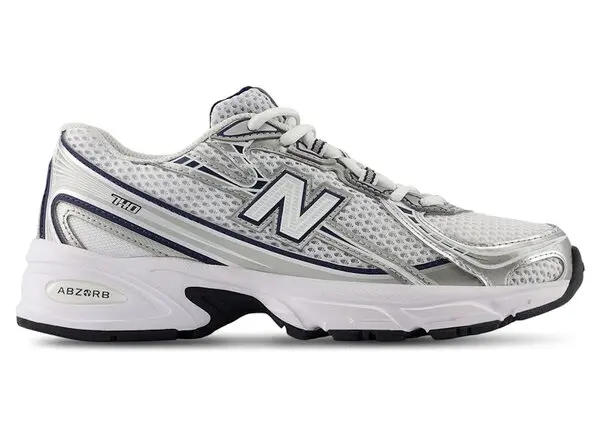 NEW BALANCE 740in Athletic Sneakers - Navy Blue/white