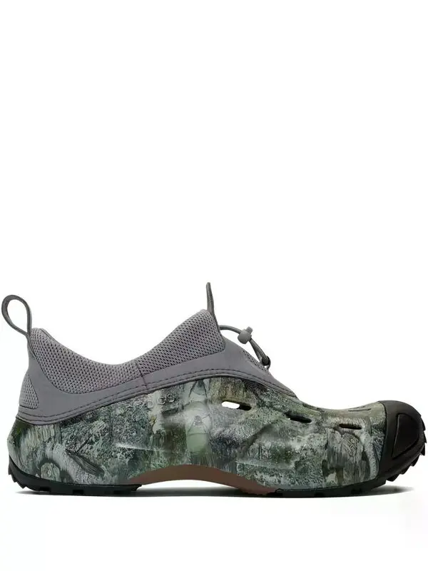 CROCS Quick Trail Low Mossy Oak Elements Walnut Clogs - Grey