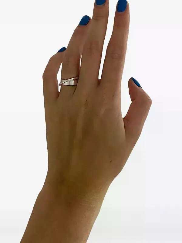 NO MORE Crossover Band Ring