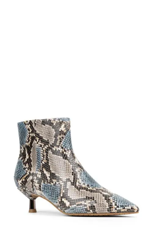 DONALD PLINER Dazha Kitten Heel Bootie