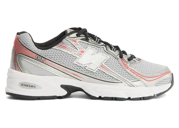 NEW BALANCE 740v2in Sneakers