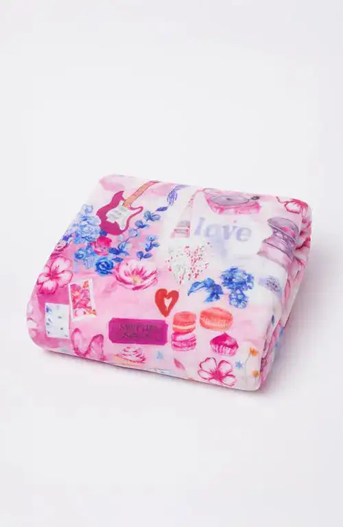 Pop Princess Plush Blanket