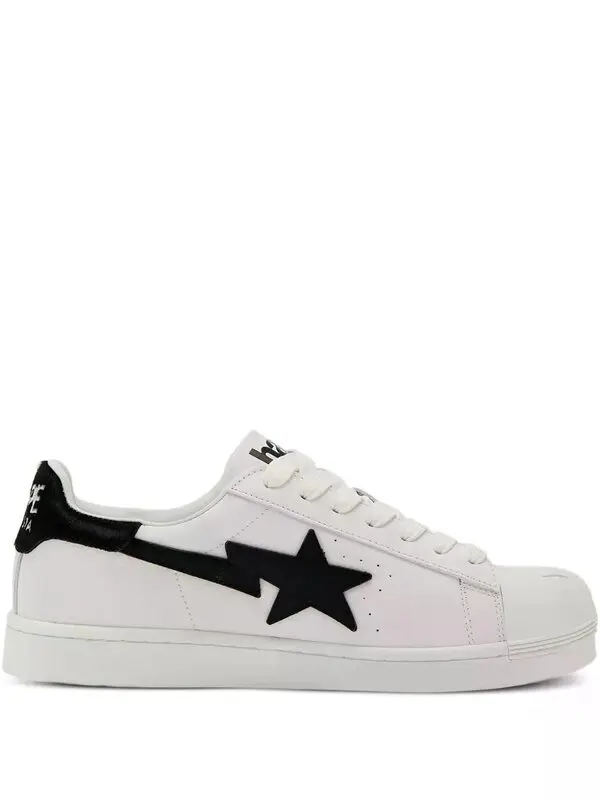 A BATHING APE® Star-embellishment Sneakers