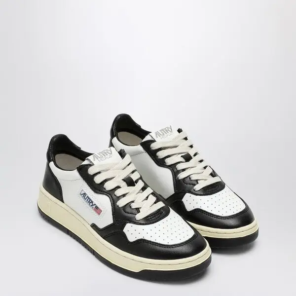 AUTRY Medalist Leather Trainer - White