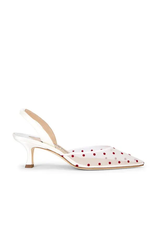 Manolo Blahnik Carolyne 50 Pump - Yoth & Light Cream