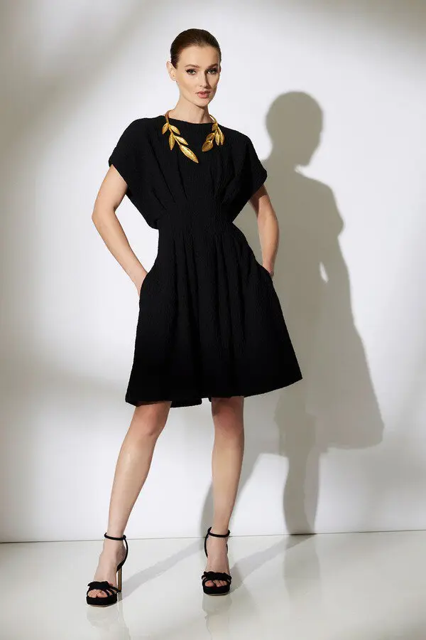 Natori Stretch Texture Jacquard Pleated Dress - Black