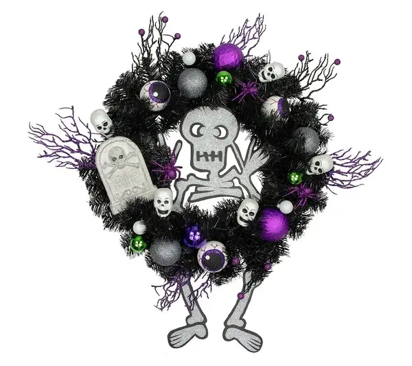 NORTHLIGHT Spooky Skeleton Pine Halloween Wreat H 24' Unlit