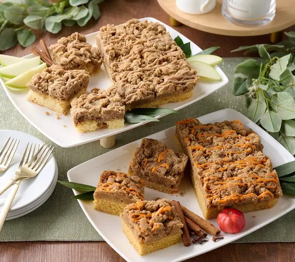 MUFFINS N' STUFF 22 Oz Pumpkin Or Apple Crumb Cakes