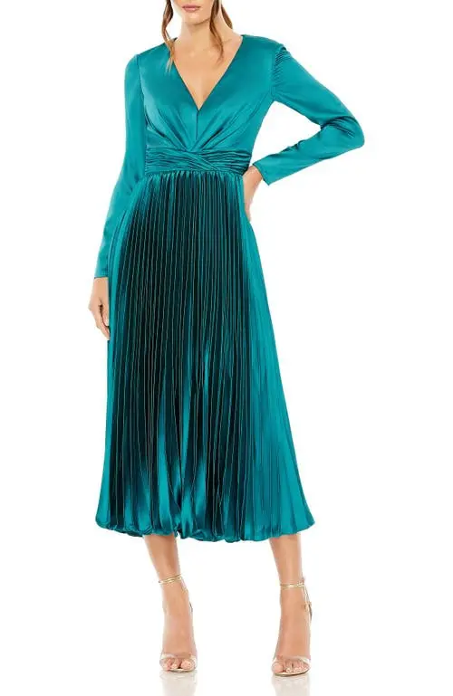Mac Duggal Pleated Satin Charmeuse Tea-length Dress