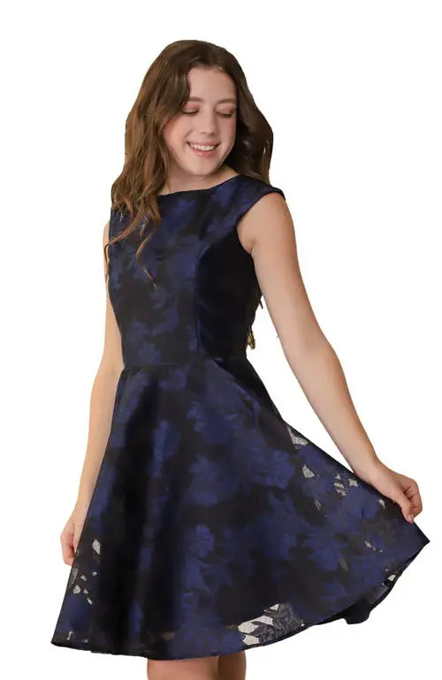 UN DEUX TROIS Cap Sleeve Boat Neck Fit And Flare Dress