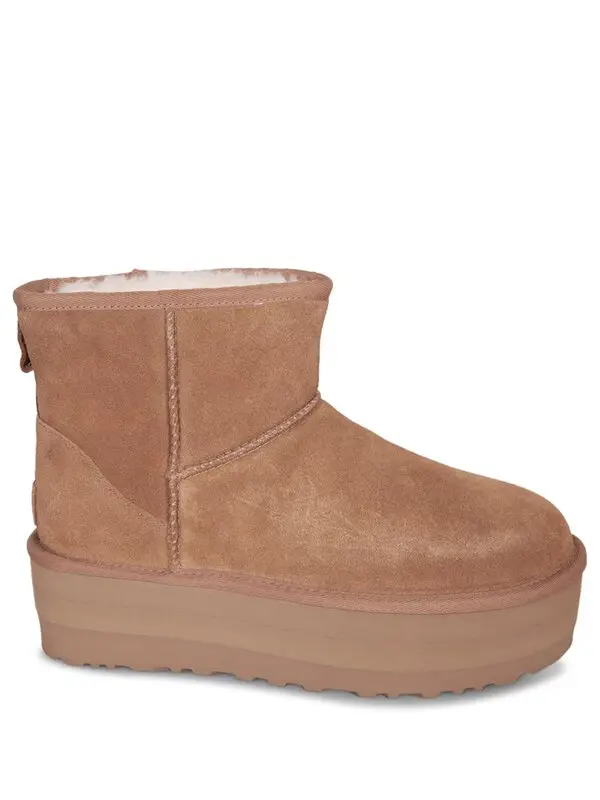 UGG Boots - Brown