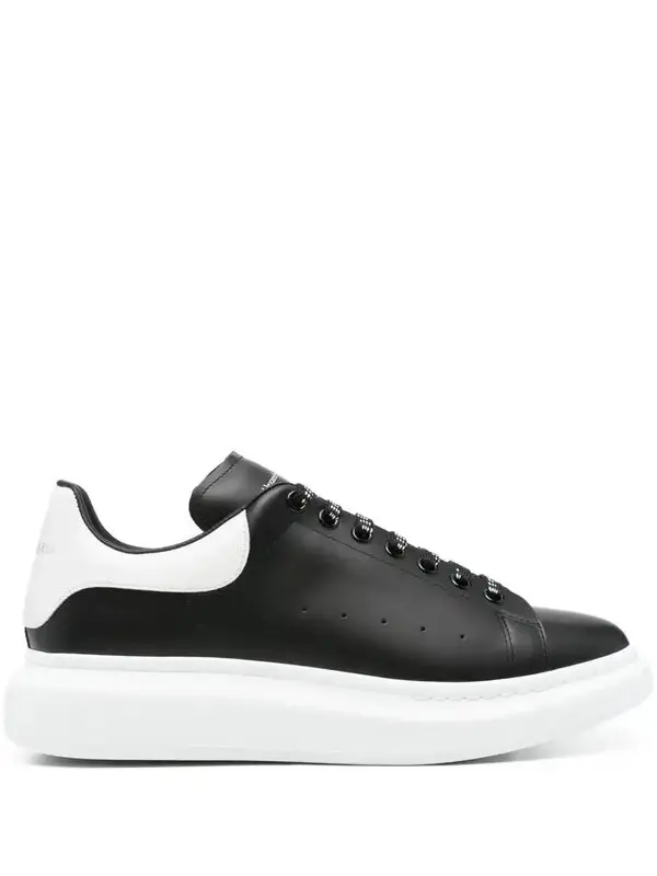 Alexander McQueen Oversized Sneakers - 1070 Black White