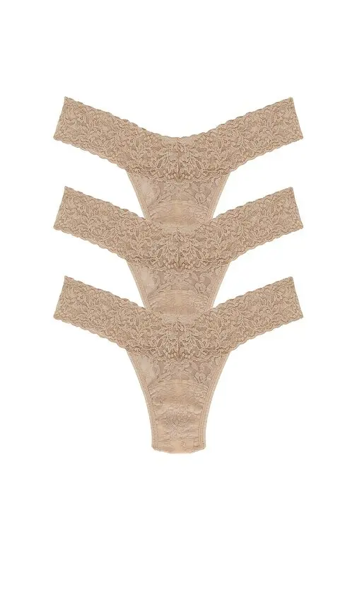 Hanky Panky Signature Lace? Low Rise Thong Three Pack In Beige