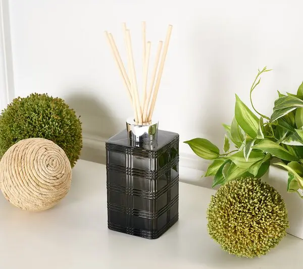 HOMEWORX BY SLATKIN + CO. As Is Homworx Slatkin + Co. Luxe 16.9ozshawnsspicereed