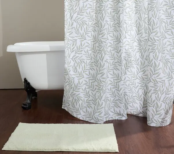 HOME REFLECTIONS As Is Shower Curtain And Bathmat Bundle