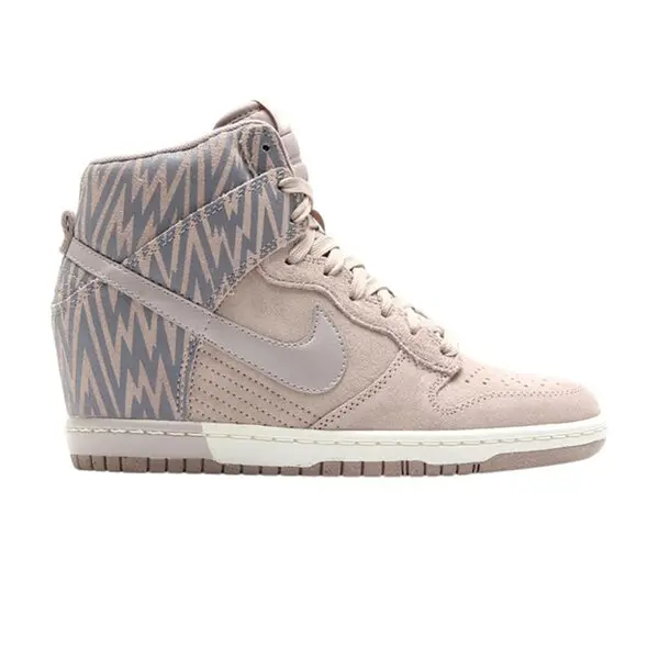 Nike Dunk Sky High Print