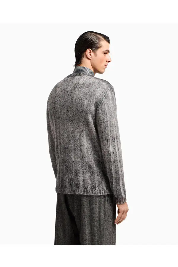 Giorgio Armani V-neck Jumper In Virgin Wool - Natural