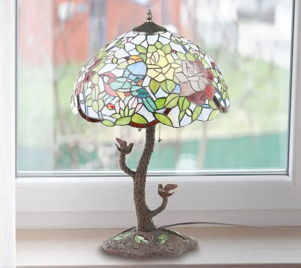 RIVER OF GOODS 25'h Phylicia Dome Stained Glass Table Lamp