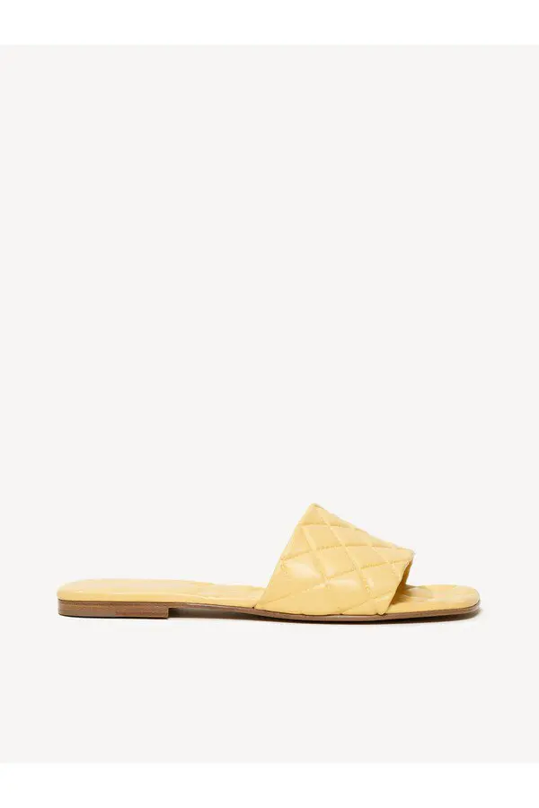 M. Gemi The Vanessa Leather Slides - Neutral