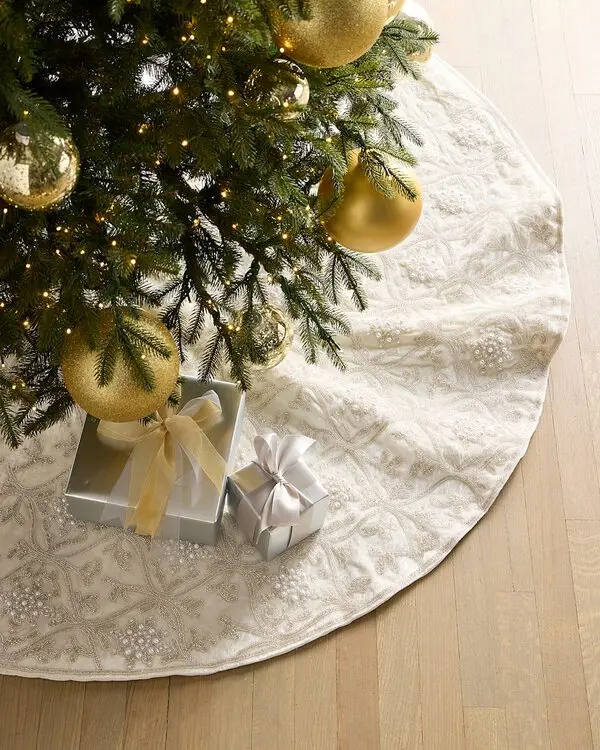 SUDHA PENNATHUR Pearly & Beaded Velvet 60" Tree Skirt