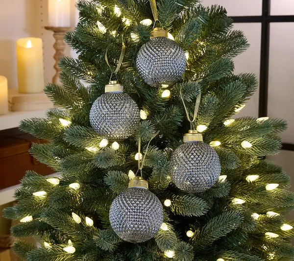 VALERIE PARR HILL As Is Set 4' Diamond Glass Ornaments Valerie