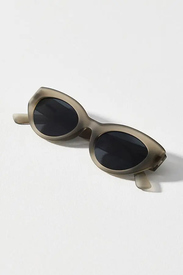 GOODR Polarized Cat-eye Matte Sunglasses - Grey