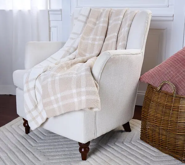 HOME REFLECTIONS Reversible Cozyknit 60x70 Plaid