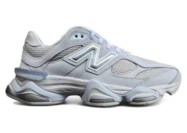 NEW BALANCE 9060 Sneakers - Grey/metallic Silver