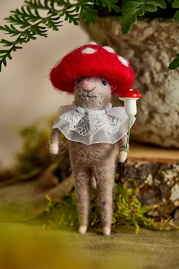 TERRAIN Felt Mouse Critter