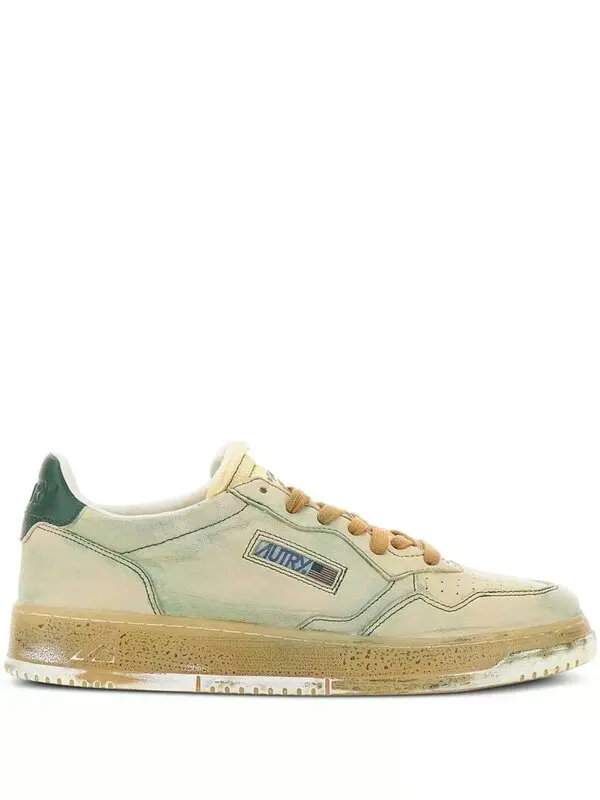 AUTRY Medalist Low Super Vintage Sneakers - Neutrals