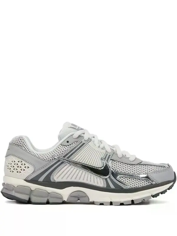 Nike Zoom Vomero 5 Sneakers - White