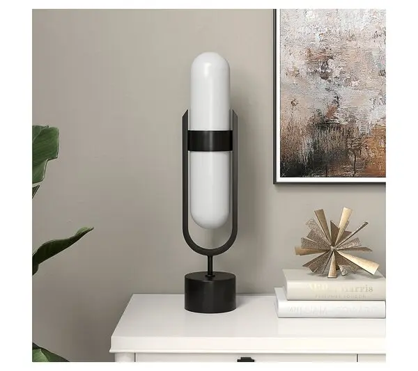 HUDSON&CANAL Blair Pill-shaped Table Lamp With Glass Shade