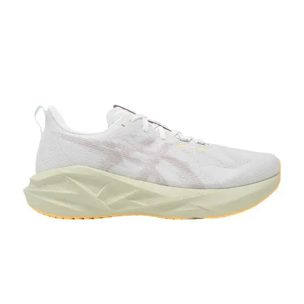 Asics Novablast 5 2e Wide Sneakers