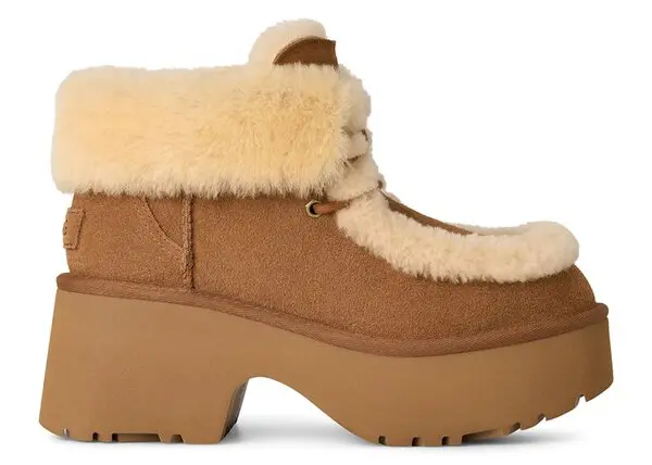 UGG Lace Up Boot - Chestnut