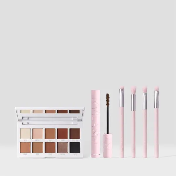 KYLIE COSMETICS Eyeshadow Brush & Classic Matte Palette & Kylash Mascara Bundle