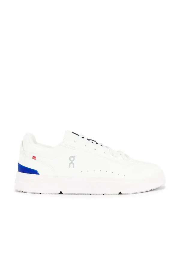 On The Roger Advantage Sneakers