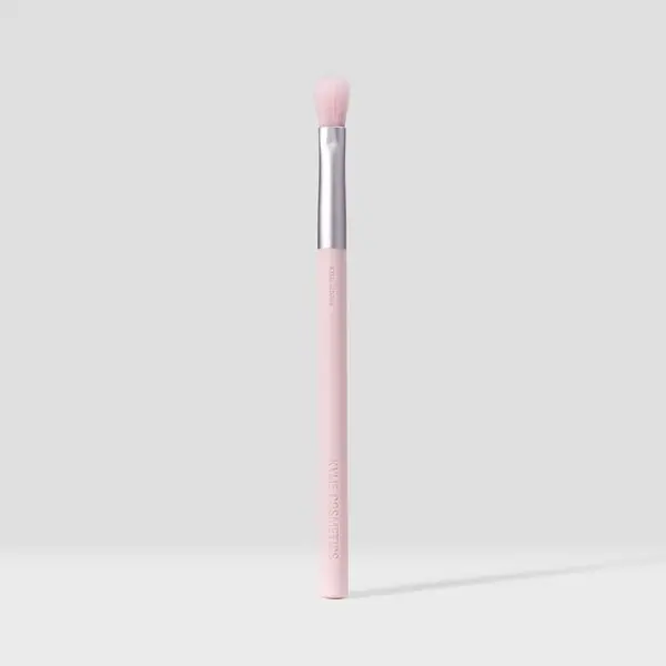 KYLIE COSMETICS Eyeshadow Crease Blending Brush 08