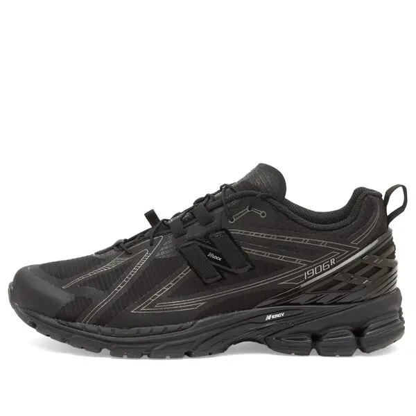 NEW BALANCE 1906r Sneaker - Black