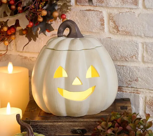 VALERIE PARR HILL Indoor/outdoor Illum Ceramic Jack-o-lantern Valerie