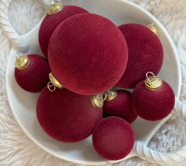 SIMPLY STUNNING BY JANINE GRAFF As Is Simply Stunning S/8 Velvet Ornaments Janine Graff