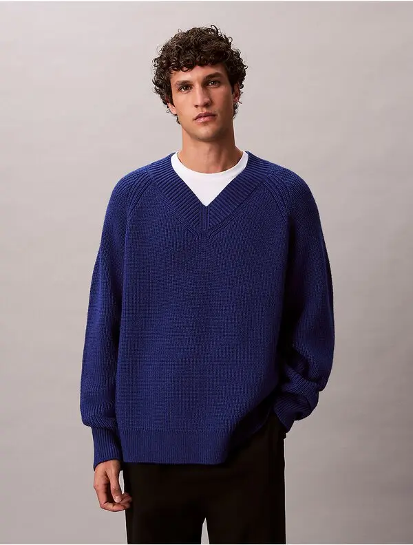 Calvin Klein Relaxed V-neck Merino Wool Blend Sweater - Bellwether Blue
