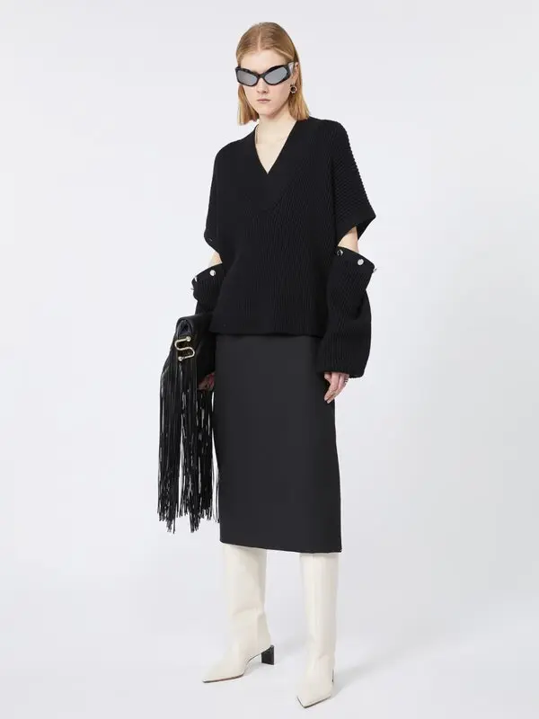 Max Mara High-waisted Midi Skirt With Slit - Black
